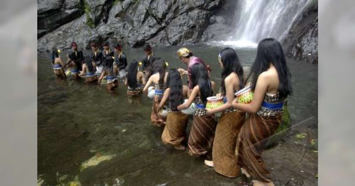 Ritual Bulan Suro Masih Dipegang Masyarakat Hingga Sekarang ...
