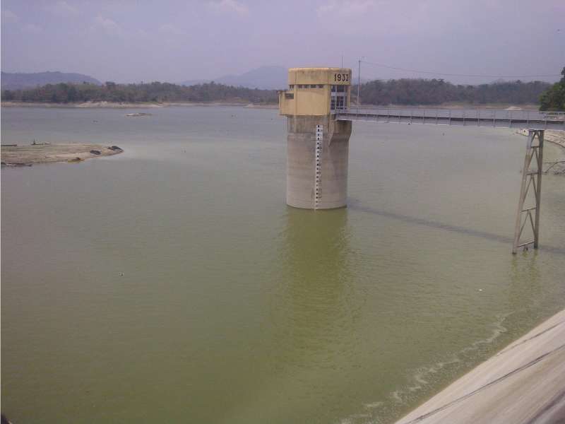 Wisata Waduk Pacal Sepi Pengunjung | BeritaBojonegoro.com