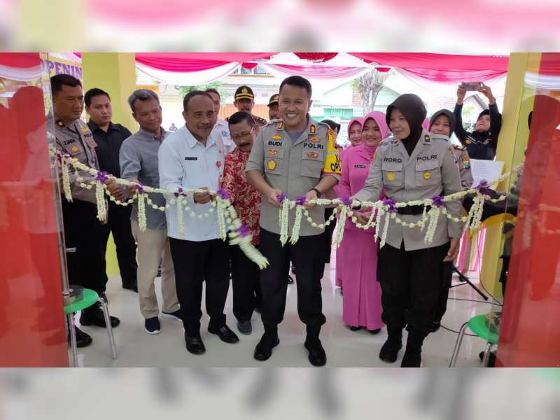 Kapolres Resmikan Pembukaan SS Minimarket milik Primkoppol Polres ...