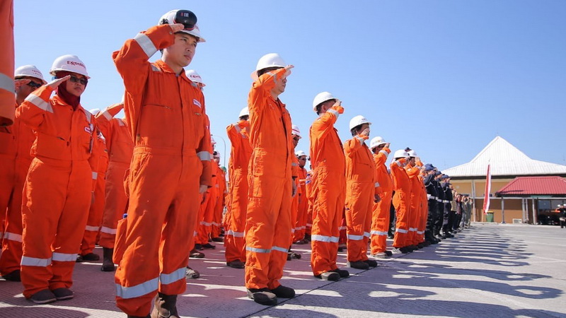 Upacara Bendera Digelar di Lapangan Banyu Urip dan FSO Gagak Rimang ...