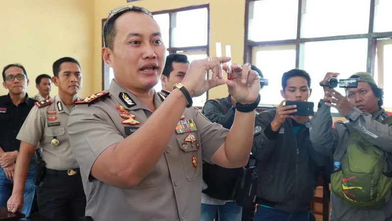 Kapolres Tuban Apresiasi Siswa SMK Rengel, Pembuat Si Penator, Alat ...