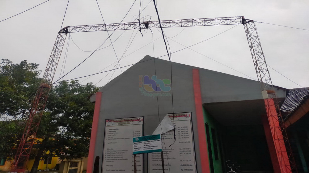 Diterjang Angin Kencang, Sejumlah Rumah dan Bangunan di Kedungadem ... Diterjang Angin Kencang, Sejumlah Rumah dan Bangunan di Kedungadem ...
