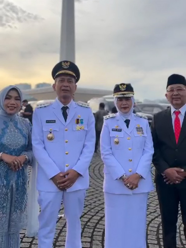 Setyo Wahono-Nurul Azizah Resmi Dilantik Jadi Bupati dan Wakil Bupati Bojonegoro ...